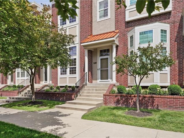 2911 Gentry Park Parkway