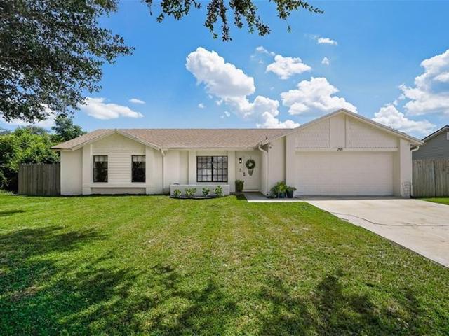 2911 Grayton St, Deltona, FL 32738