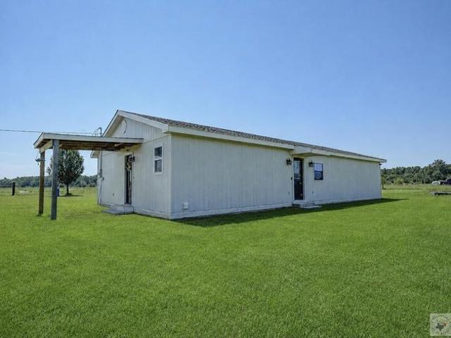 2911 Highway 98, New Boston, TX 75570