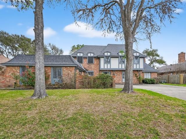 2911 Robinson Rd, Missouri City, TX 77459