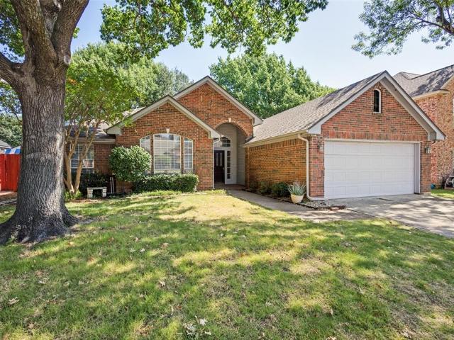 2911 Stonepointe