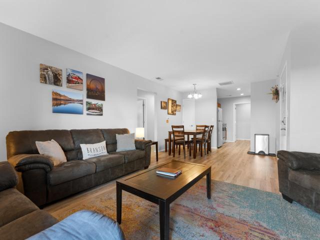 2911 Vineyards Parkway # 2