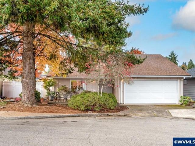 2911 Winslow Dr NW, Salem, OR 97304