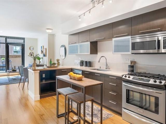 2911 2nd Ave Unit 307, Seattle, WA 98121
