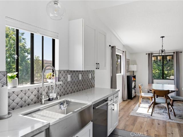 29123 Thousand Oaks C