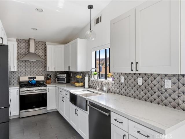 29123 Thousand Oaks C