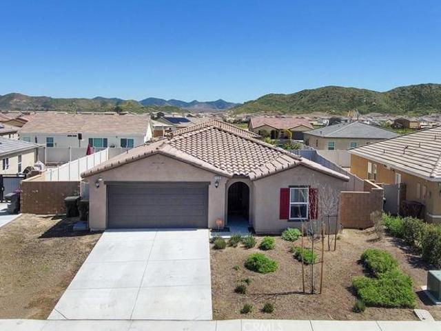 29128 Aubrey Cir, Winchester, CA 92596