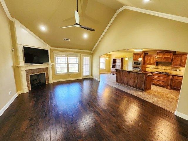 2912 N 16th St, Rogers, AR 72756