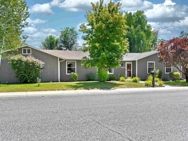 2912 Applewood St, Grand Junction, CO 81506 | Compass