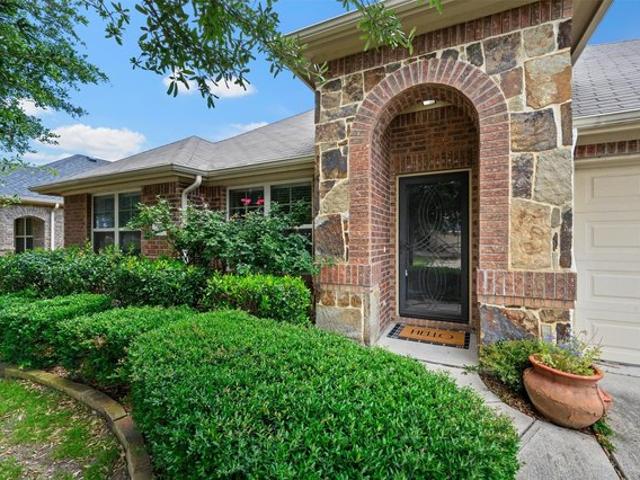2912 Glenoaks Dr, Royse City, TX 75189