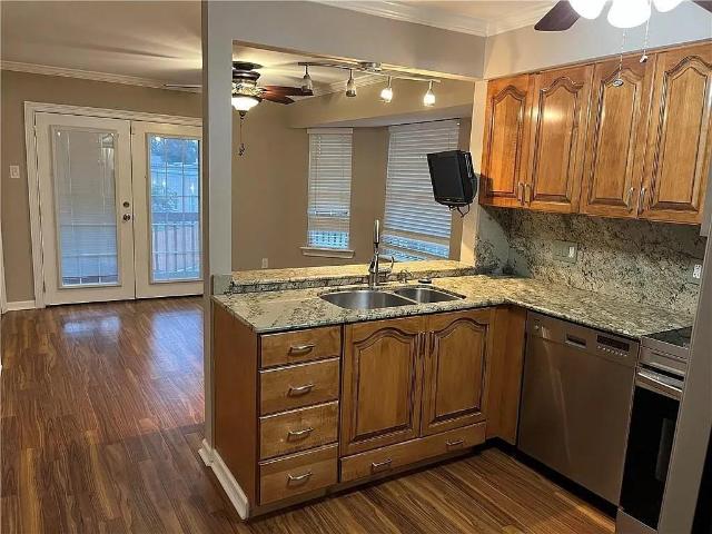 2912 Jean Lafitte Parkway # 101