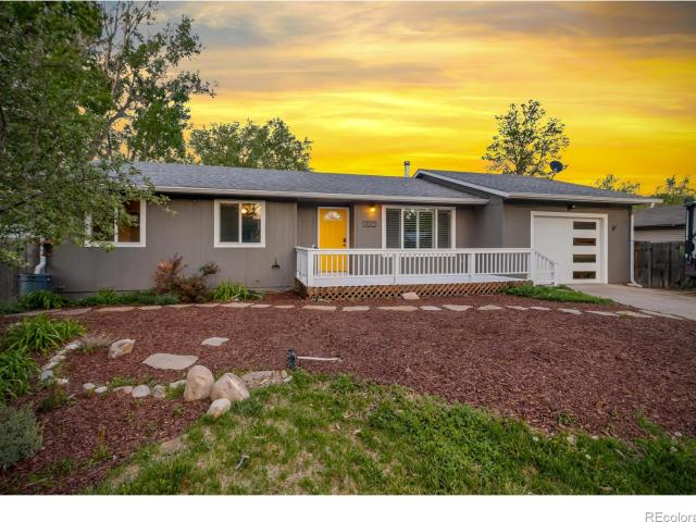 2912 Lochlomond Drive