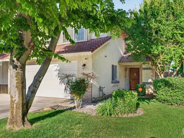 2912 Pecangrove Dr, Bakersfield, CA 93311
