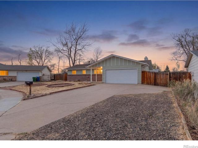 2912 Radcliff Circle