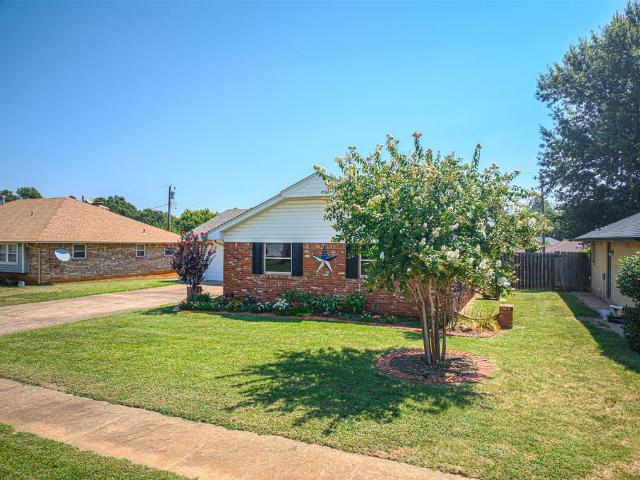 2912 Shadybrook Drive