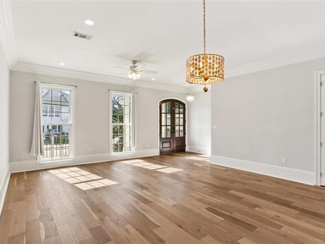 2913 Aubry St, New Orleans, LA 70119 | MLS #2550 | Compass