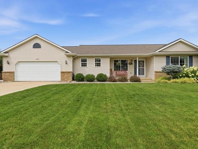 2913 Belle Meadow Dr SW, Byron Center, MI 49315