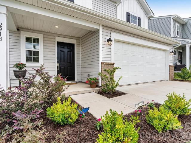 2913 Legacy Ridge Lane
