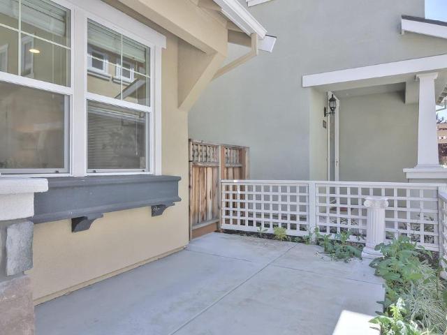 2913 Pescadero Terrace