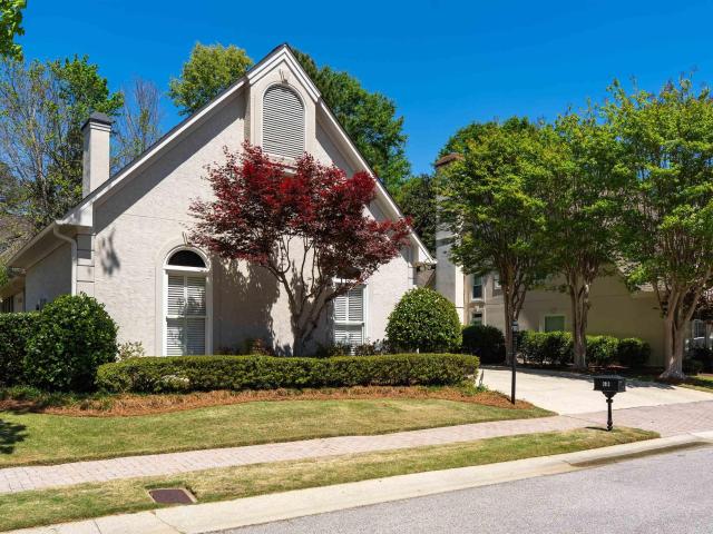 2913 Summerwood Circle