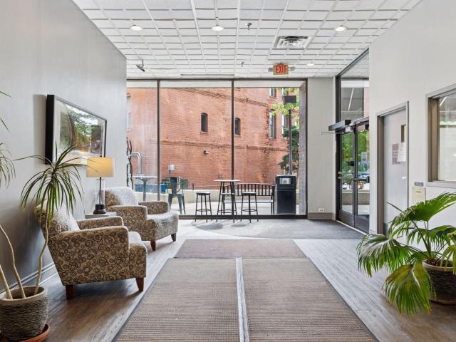 291 7th Street W # 1604