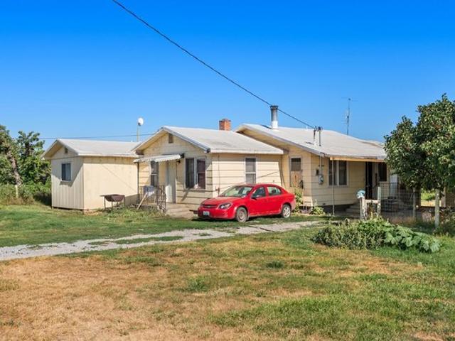 291 Chestnut Rd, Grandview, WA 98930