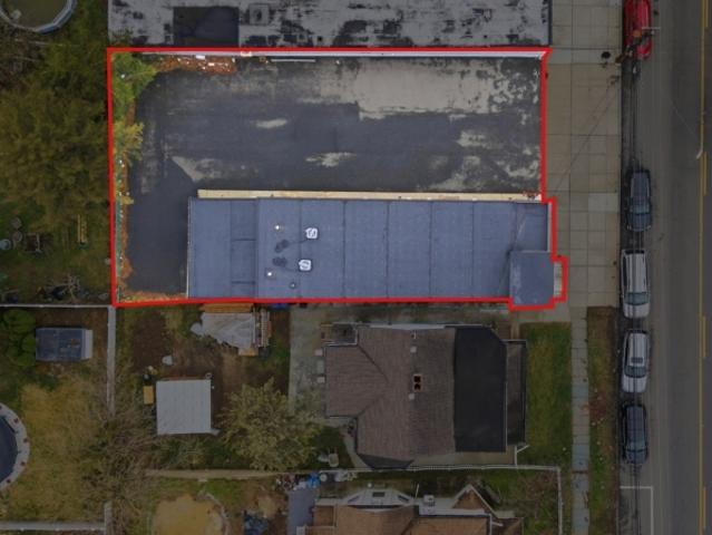 291 Crooks Ave