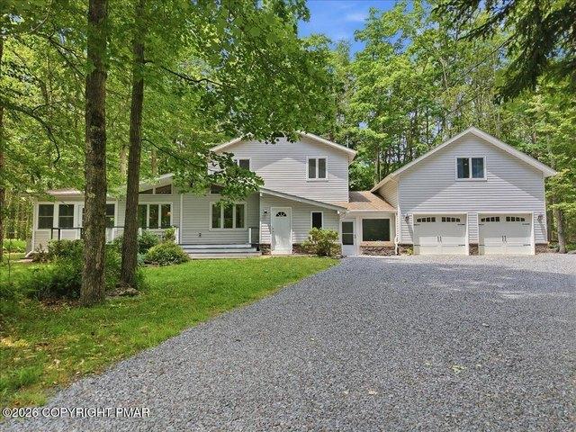 291 Berry Ln, Pocono Lake, PA 18347