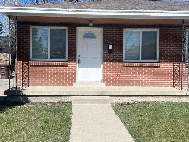 291 E Welby Ave