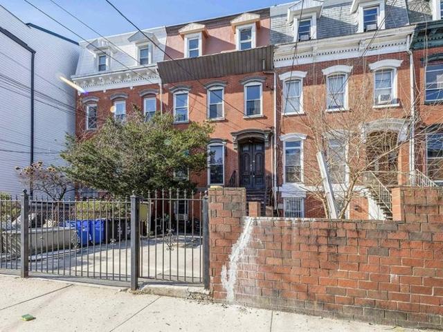 291 Forrest St, Jersey City, NJ 07304