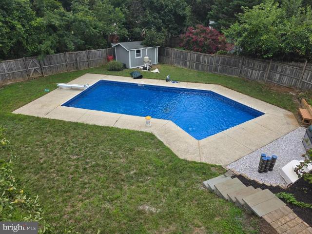 291 Overleaf Court