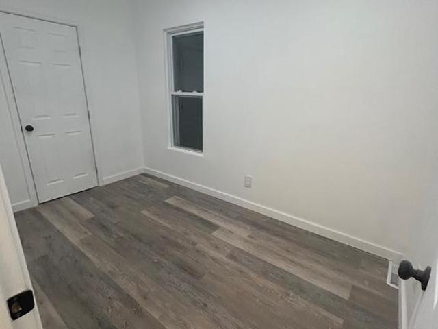 291 N Galen Hall Road