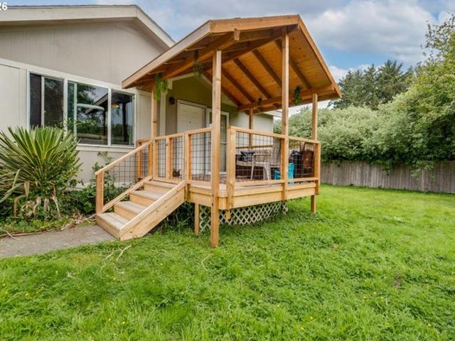 291 NW 1st St, Warrenton, OR 97146