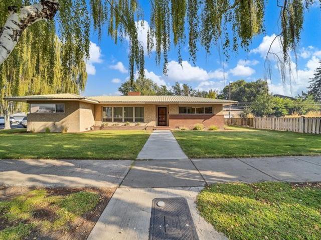 291 NW 4th St, Prineville, OR 97754