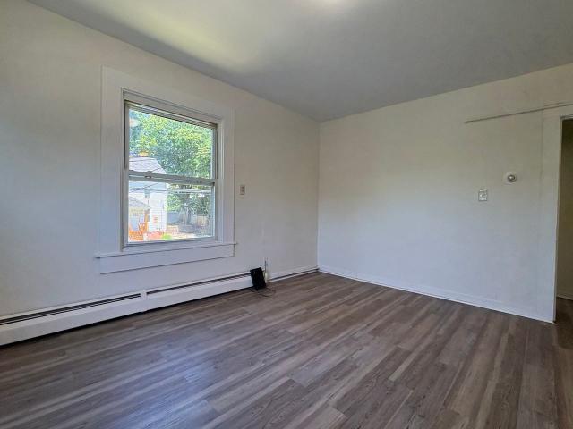 291 Spruce St. Blue Pod 1 Bedroom Apartment for Rent at 291 Spruce St, Manchester, CT 06040 East Side