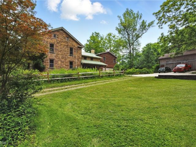 291 Stewart Road N
