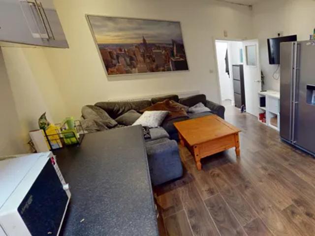 291 Warwards Lane, Stirchley, B29 7QR, United Kingdom | 5 bed house for rent #156069409 | Rentberry