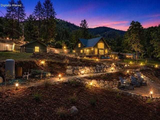 291 Thistle Ln, Douglas City, CA 96052