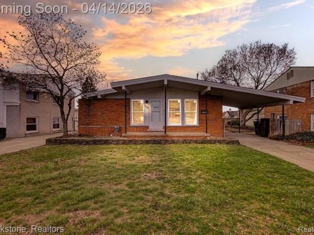 29242 Shirley Ave, Madison Heights, MI 48071