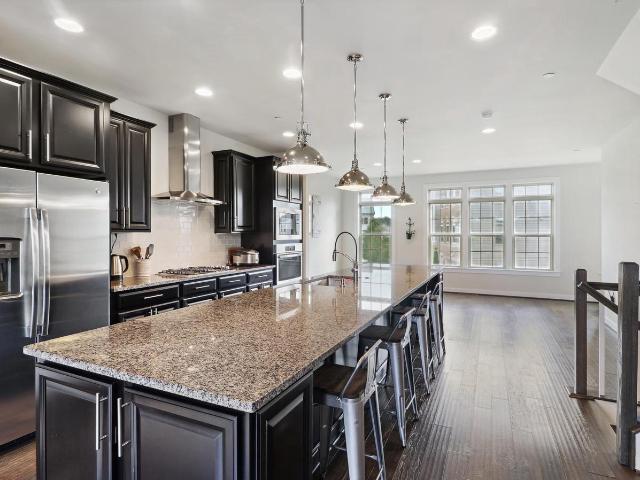 2924 Middleham Court