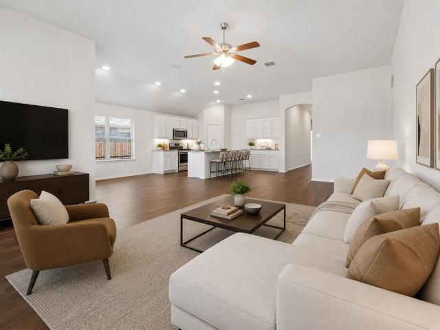 2924 Montrose Trail