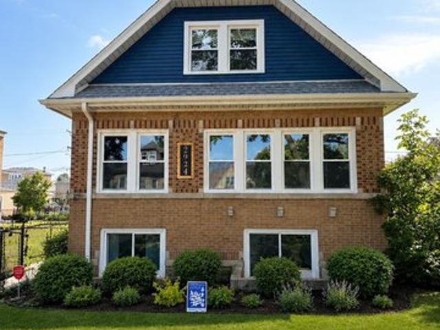 2924 N 75th Ct, Elmwood Park, IL 60707