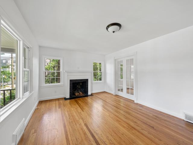 2924 Oberlin Road