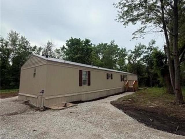 2924 Dune Rd, Odessa, MO 64076