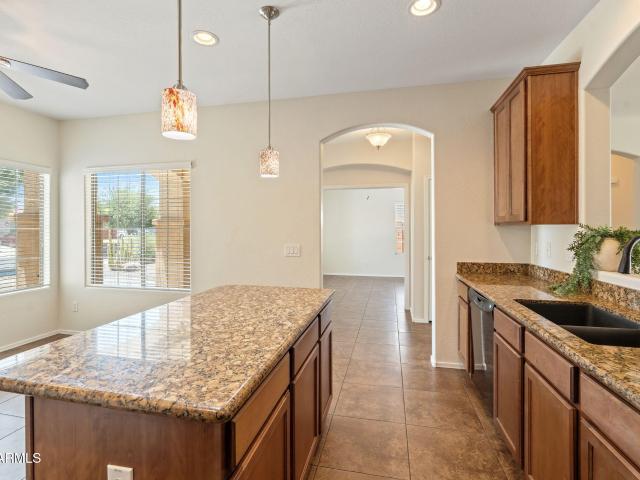2924 e coconino drive