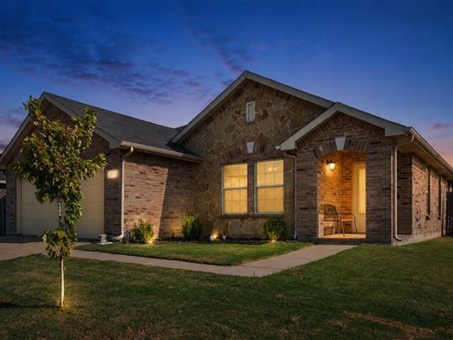 2924 Grand Gulf Rd, Fort Worth, TX 76123