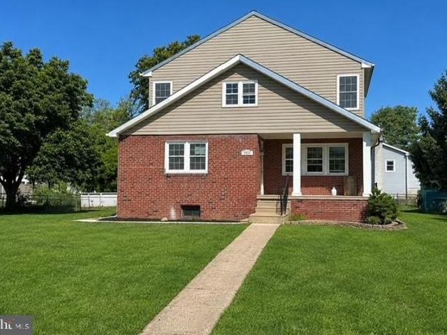 2924 June Ave, Bensalem, PA 19020