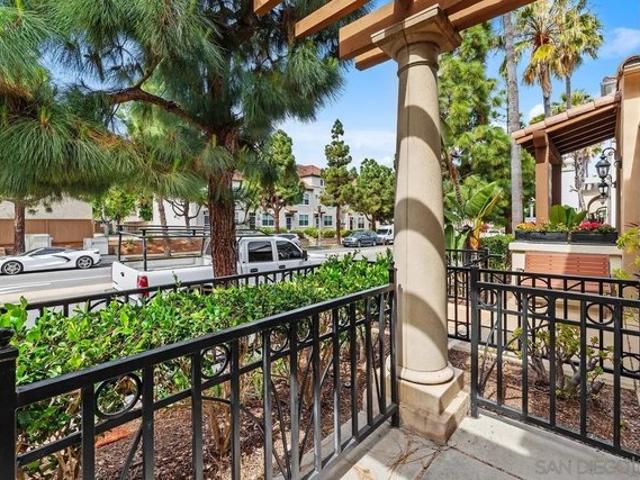 2924 Laning Rd, San Diego, CA 92106