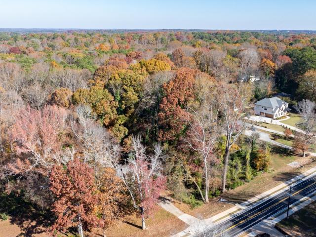 2924 Lavista Road