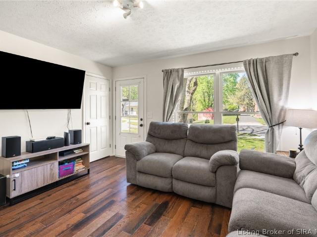 2924 Linda Drive